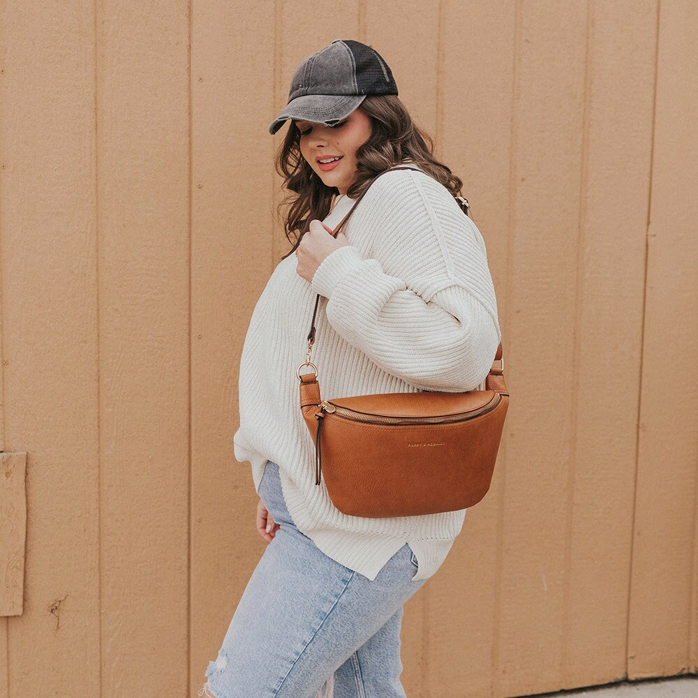 Large Vegan Leather Sidekick Cognac – Poppy & Peonies